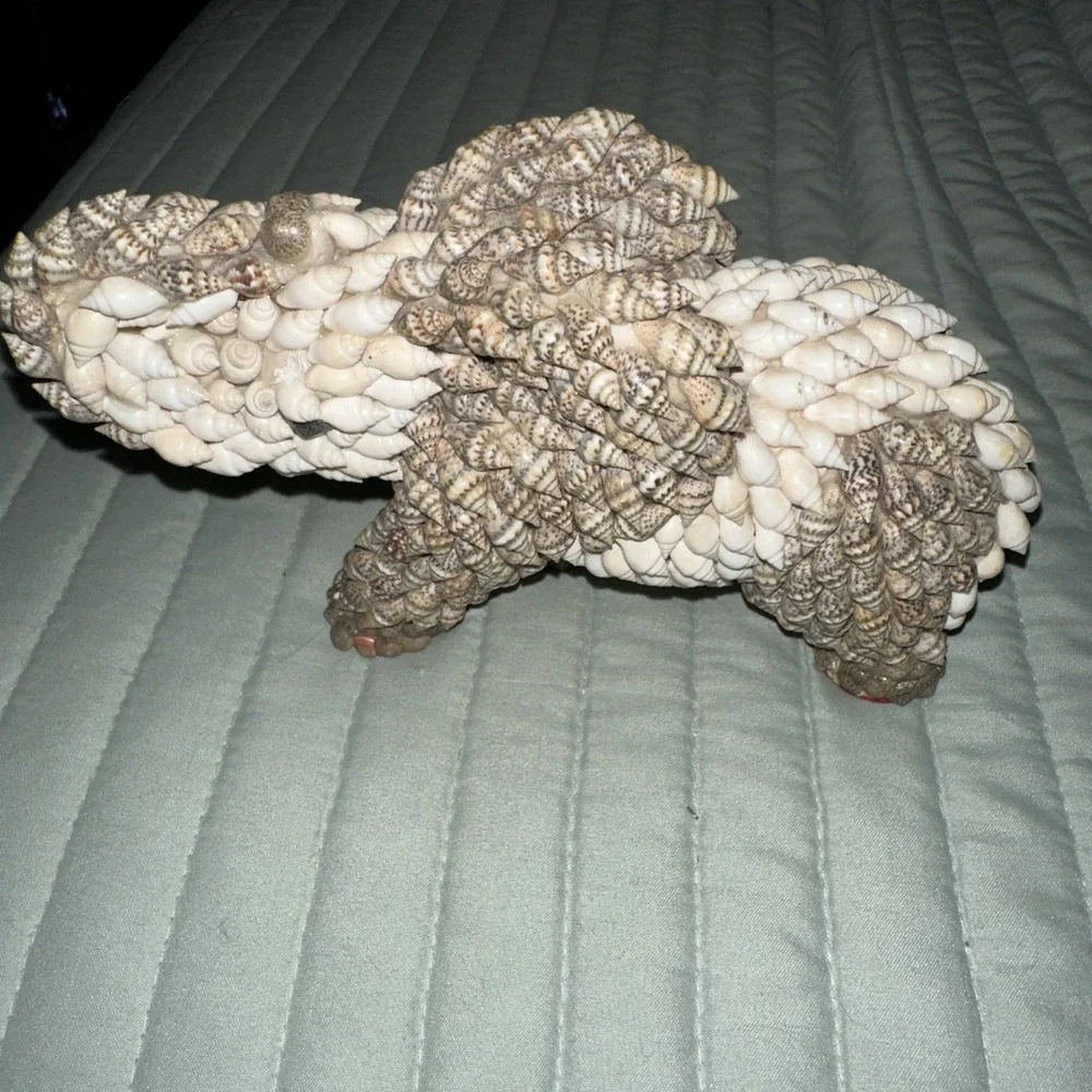 Art | 7 Hand Made Elephant Sculpture Figurine Cowrie Sea Shell ...